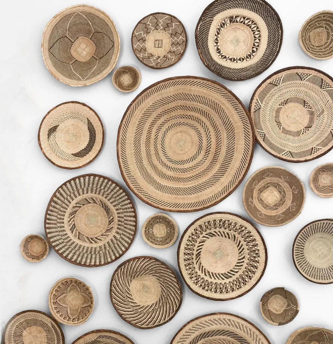 Reviving Heritage with Wall Art Decor: The Cultural Significance of Af