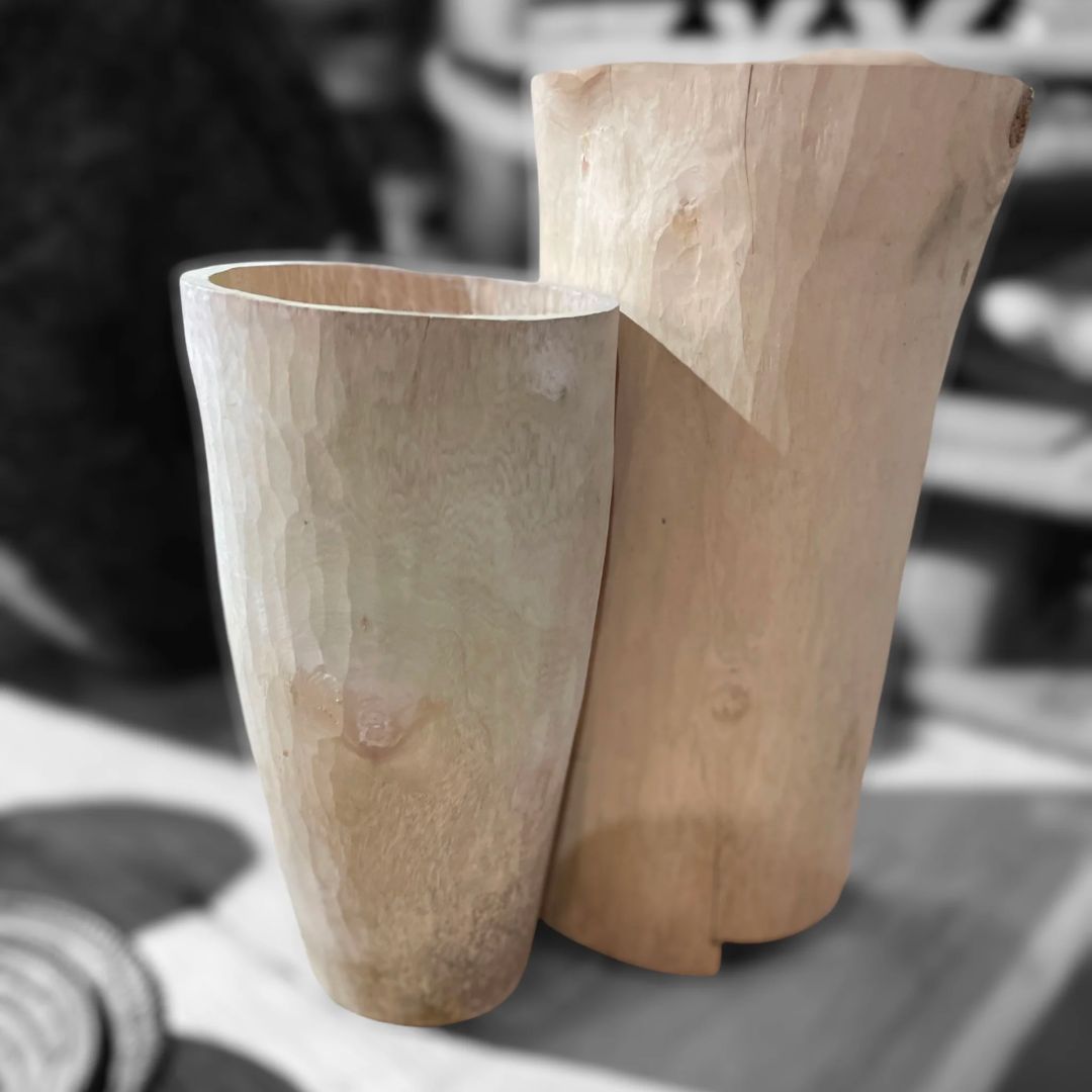 How to incorporate Ornamental Wooden Containers and Kudu horns for Hom